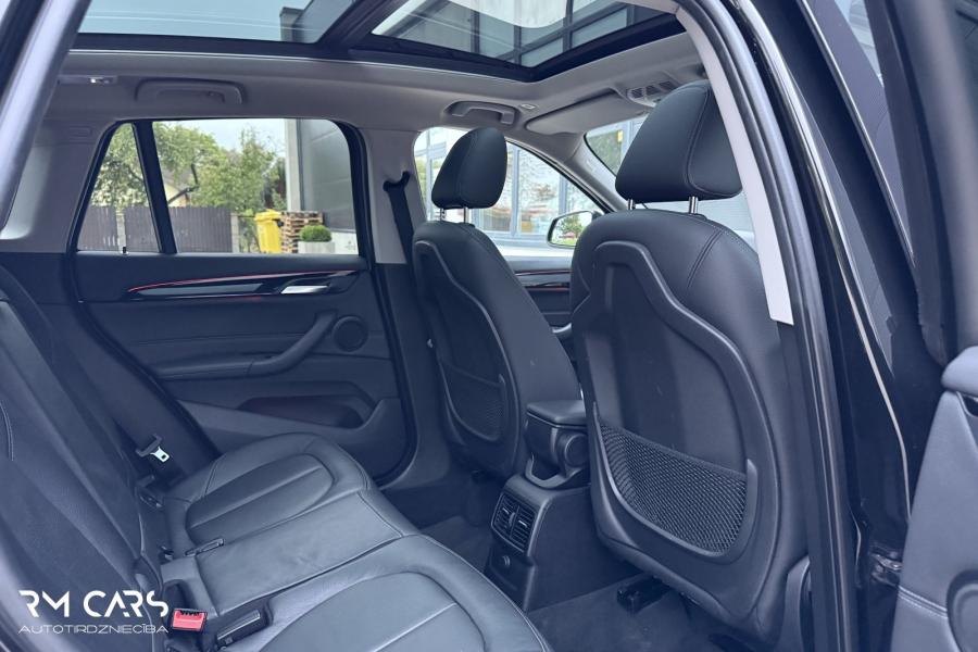 Melns BMW X1 2016 Jelgava, ar dzinēja tilpumu 2.00 L un nobraukumu 166 tūkst. km par 14000 €, foto 13 vietnē AUTOMOTO.COM.LV
