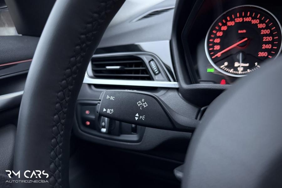 Melns BMW X1 2016 Jelgava, ar dzinēja tilpumu 2.00 L un nobraukumu 166 tūkst. km par 14000 €, foto 22 vietnē AUTOMOTO.COM.LV