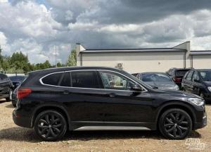 Black BMW X1 2016 in Siauliai, with an engine capacity of 2.00 L and mileage of 157 thousand km for 12700 €, photo 5 on AUTOMOTO.COM.LV
