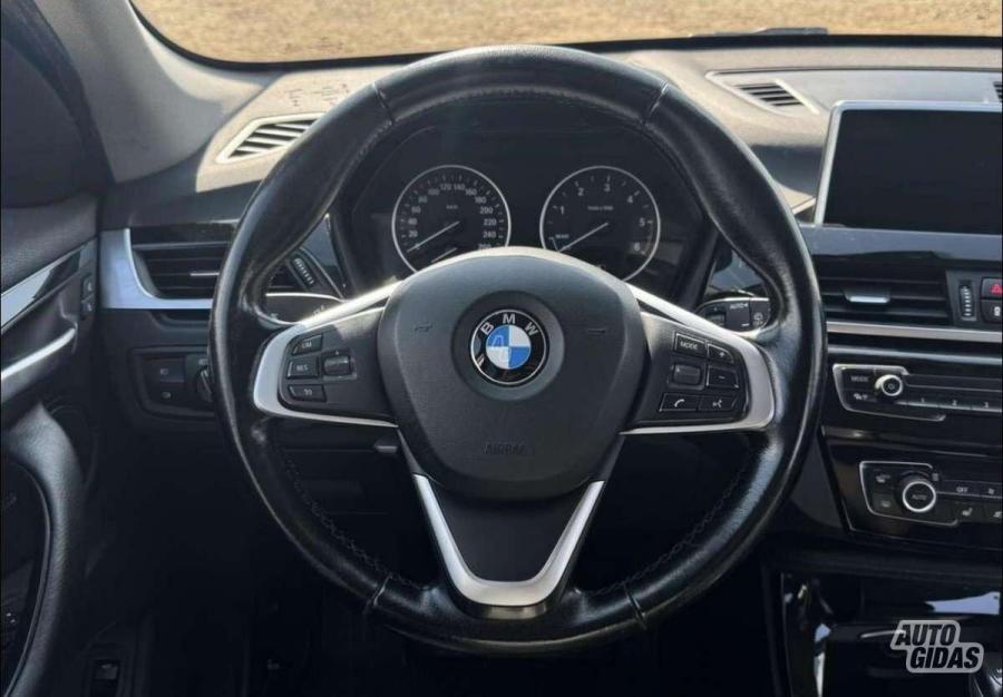 Black BMW X1 2016 in Siauliai, with an engine capacity of 2.00 L and mileage of 157 thousand km for 12700 €, photo 18 on AUTOMOTO.COM.LV