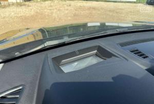 Black BMW X1 2016 in Siauliai, with an engine capacity of 2.00 L and mileage of 157 thousand km for 12700 €, photo 26 on AUTOMOTO.COM.LV