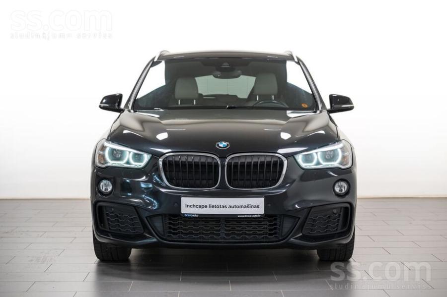 Melns BMW X1 2017 Rīga, ar dzinēja tilpumu 2.00 L un nobraukumu 121 tūkst. km par 21900 €, foto 3 vietnē AUTOMOTO.COM.LV