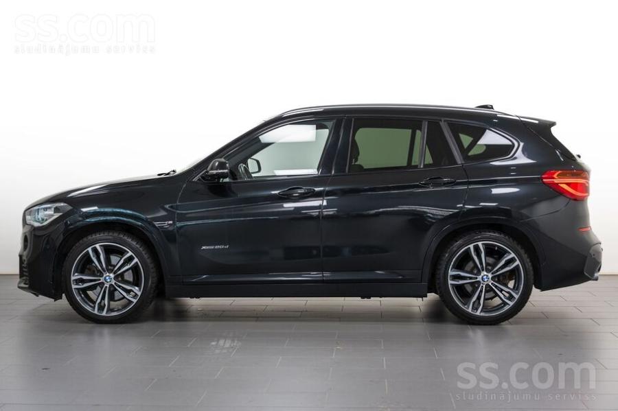 Melns BMW X1 2017 Rīga, ar dzinēja tilpumu 2.00 L un nobraukumu 121 tūkst. km par 21900 €, foto 8 vietnē AUTOMOTO.COM.LV