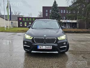 Black BMW X1 2017 in Valmiera, with an engine capacity of 2.00 L and mileage of 249 thousand km for 15250 €, photo 2 on AUTOMOTO.COM.LV