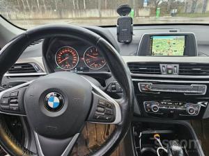 Black BMW X1 2017 in Valmiera, with an engine capacity of 2.00 L and mileage of 249 thousand km for 15250 €, photo 6 on AUTOMOTO.COM.LV