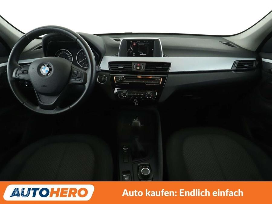 Black BMW X1 2017 in Kaunas, with an engine capacity of 2.00 L and mileage of 39 thousand km for 24038 €, photo 12 on AUTOMOTO.COM.LV