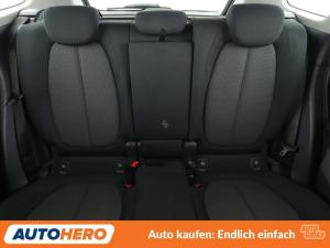 Black BMW X1 2017 in Kaunas, with an engine capacity of 2.00 L and mileage of 39 thousand km for 24038 €, photo 15 on AUTOMOTO.COM.LV