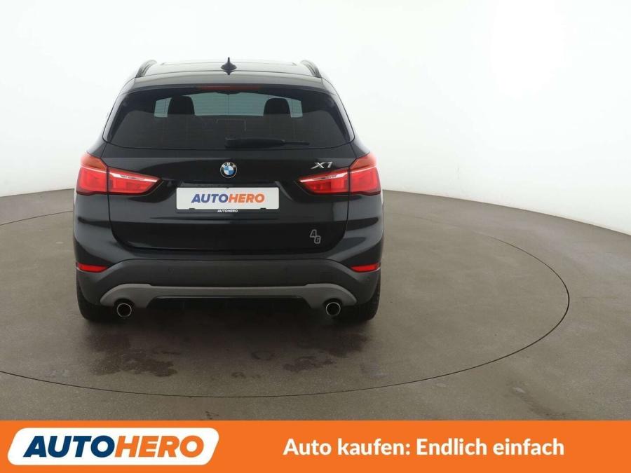 Black BMW X1 2017 in Kaunas, with an engine capacity of 2.00 L and mileage of 66 thousand km for 24450 €, photo 5 on AUTOMOTO.COM.LV