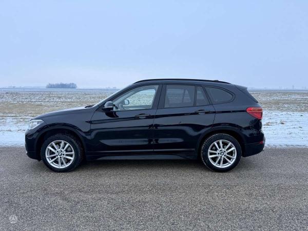 Melns BMW X1 2017 Vilkaviškis, ar dzinēja tilpumu 2.00 L un nobraukumu 276 tūkst. km par 12900 €, foto 5 vietnē AUTOMOTO.COM.LV