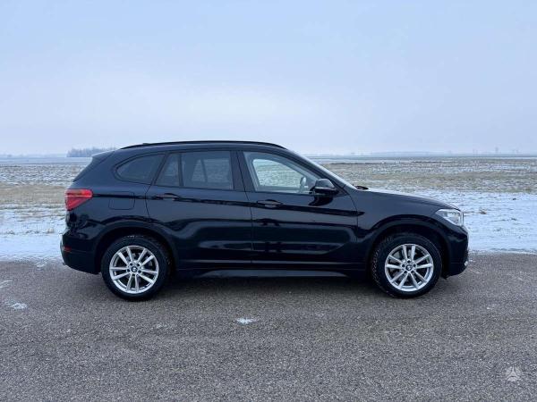 Melns BMW X1 2017 Vilkaviškis, ar dzinēja tilpumu 2.00 L un nobraukumu 276 tūkst. km par 12900 €, foto 6 vietnē AUTOMOTO.COM.LV