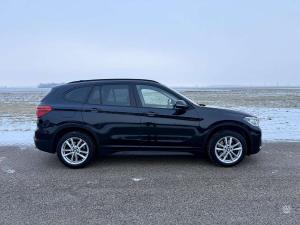Black BMW X1 2017 in Vilkaviskis, with an engine capacity of 2.00 L and mileage of 276 thousand km for 12900 €, photo 6 on AUTOMOTO.COM.LV