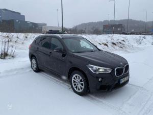 Melns BMW X1 2017 Viļņa, ar dzinēja tilpumu 2.00 L un nobraukumu 242 tūkst. km par 17500 €, foto 7 vietnē AUTOMOTO.COM.LV