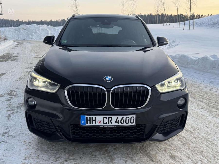 Melns BMW X1 2017 Viļņa, ar dzinēja tilpumu 2.00 L un nobraukumu 285 tūkst. km par 13450 €, foto 2 vietnē AUTOMOTO.COM.LV