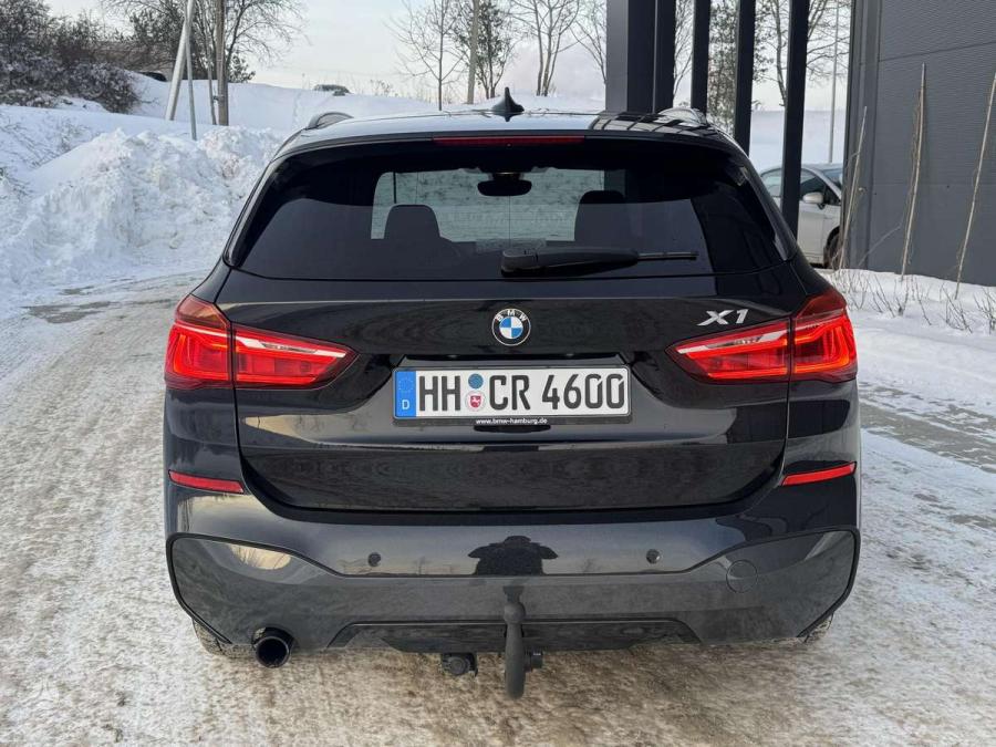 Melns BMW X1 2017 Viļņa, ar dzinēja tilpumu 2.00 L un nobraukumu 285 tūkst. km par 13450 €, foto 6 vietnē AUTOMOTO.COM.LV