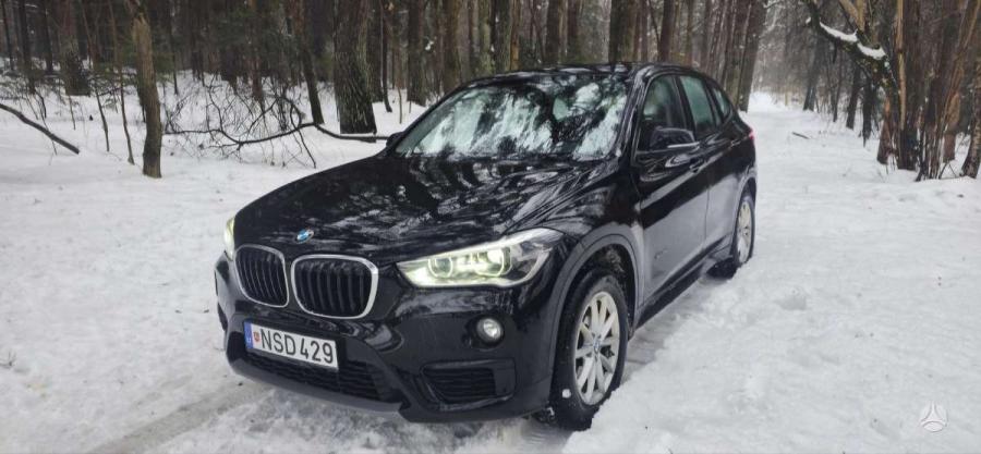Melns BMW X1 2017 Kauņa, ar dzinēja tilpumu 2.00 L un nobraukumu 380 tūkst. km par 12190 €, foto 2 vietnē AUTOMOTO.COM.LV