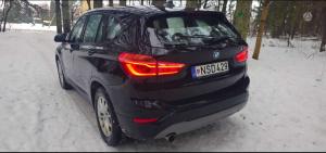 Melns BMW X1 2017 Kauņa, ar dzinēja tilpumu 2.00 L un nobraukumu 380 tūkst. km par 12190 €, foto 3 vietnē AUTOMOTO.COM.LV