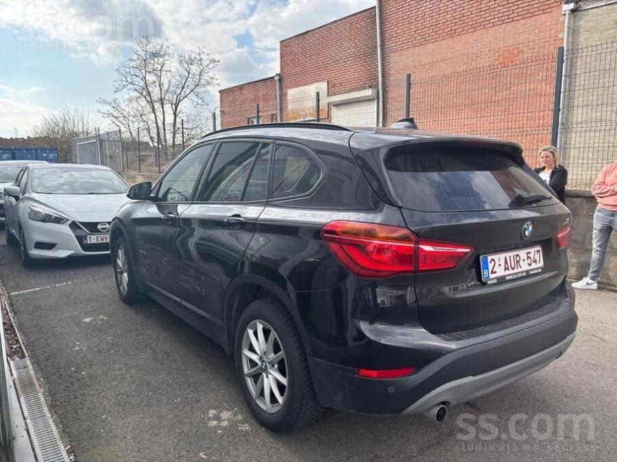 Black BMW X1 2017 in Riga, with an engine capacity of 1.50 L and mileage of 0 thousand km for 12950 €, photo 3 on AUTOMOTO.COM.LV