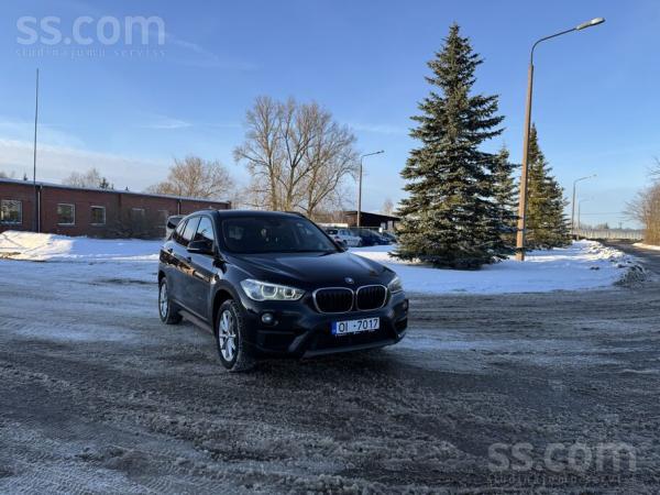 Melns BMW X1 2017 Cēsis, ar dzinēja tilpumu 1.50 L un nobraukumu 0 tūkst. km par 11900 €, foto 1 vietnē AUTOMOTO.COM.LV