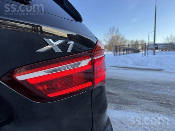 Melns BMW X1 2017 Cēsis, ar dzinēja tilpumu 1.50 L un nobraukumu 0 tūkst. km par 11900 €, foto 7 vietnē AUTOMOTO.COM.LV