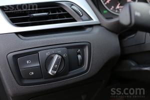 Black BMW X1 2017 in Tukums, with an engine capacity of 2.00 L and mileage of 180 thousand km for 15690 €, photo 15 on AUTOMOTO.COM.LV