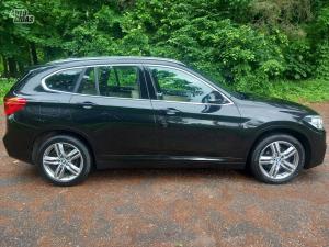 Black BMW X1 2017 in Utena, with an engine capacity of 2.00 L and mileage of 233 thousand km for 13300 €, photo 18 on AUTOMOTO.COM.LV