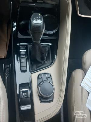 Black BMW X1 2017 in Utena, with an engine capacity of 2.00 L and mileage of 233 thousand km for 13300 €, photo 19 on AUTOMOTO.COM.LV