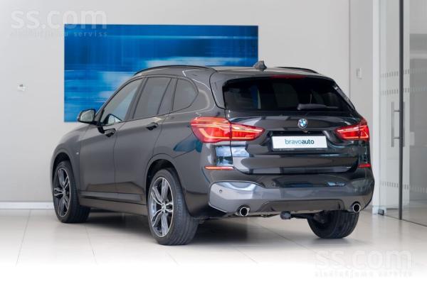 Melns BMW X1 2017 Rīga, ar dzinēja tilpumu 2.00 L un nobraukumu 270 tūkst. km par 14990 €, foto 3 vietnē AUTOMOTO.COM.LV