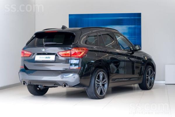 Melns BMW X1 2017 Rīga, ar dzinēja tilpumu 2.00 L un nobraukumu 270 tūkst. km par 14990 €, foto 4 vietnē AUTOMOTO.COM.LV