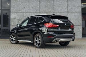 Black BMW X1 2017 in Klaipeda, with an engine capacity of 2.00 L and mileage of 190 thousand km for 13400 €, photo 15 on AUTOMOTO.COM.LV