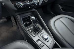 Black BMW X1 2017 in Klaipeda, with an engine capacity of 2.00 L and mileage of 190 thousand km for 13400 €, photo 23 on AUTOMOTO.COM.LV