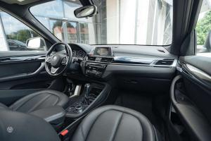 Black BMW X1 2017 in Klaipeda, with an engine capacity of 2.00 L and mileage of 190 thousand km for 13400 €, photo 27 on AUTOMOTO.COM.LV