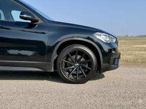 Black BMW X1 2017 in Siauliai, with an engine capacity of 2.00 L and mileage of 212 thousand km for 12700 €, photo 8 on AUTOMOTO.COM.LV
