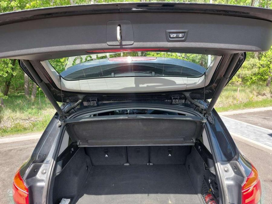 Melns BMW X1 2017 Kauņa, ar dzinēja tilpumu 2.00 L un nobraukumu 347 tūkst. km par 9900 €, foto 7 vietnē AUTOMOTO.COM.LV