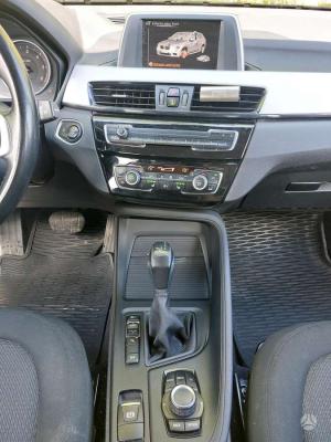 Melns BMW X1 2017 Kauņa, ar dzinēja tilpumu 2.00 L un nobraukumu 347 tūkst. km par 9900 €, foto 10 vietnē AUTOMOTO.COM.LV