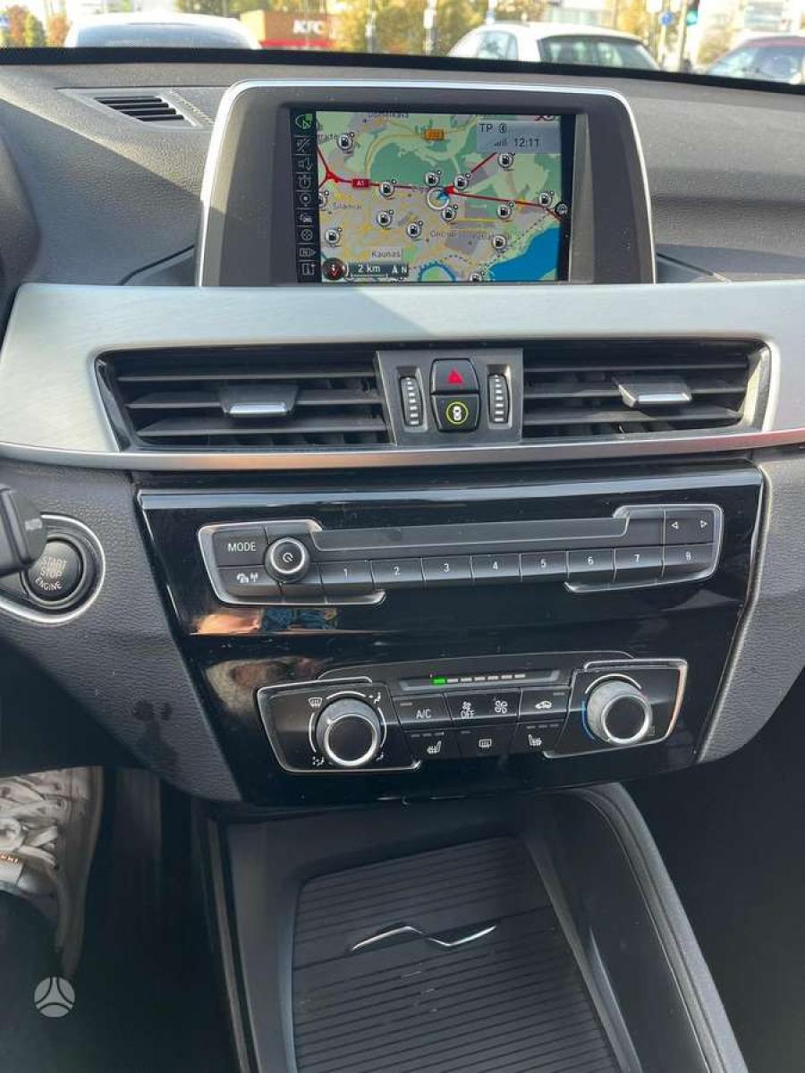 Melns BMW X1 2017 Kauņa, ar dzinēja tilpumu 0.00 L un nobraukumu 190 tūkst. km par 14100 €, foto 6 vietnē AUTOMOTO.COM.LV