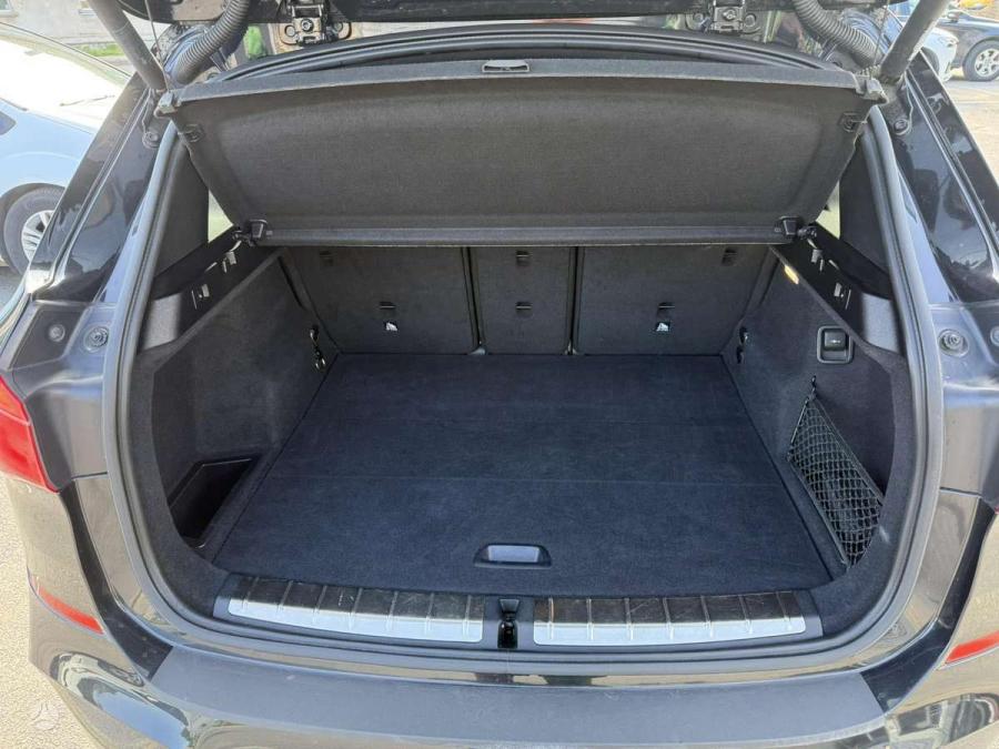 Black BMW X1 2017 in Klaipeda, with an engine capacity of 2.00 L and mileage of 198 thousand km for 15600 €, photo 7 on AUTOMOTO.COM.LV