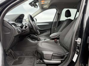 Black BMW X1 2017 in Vilkaviskis, with an engine capacity of 2.00 L and mileage of 212 thousand km for 12600 €, photo 10 on AUTOMOTO.COM.LV
