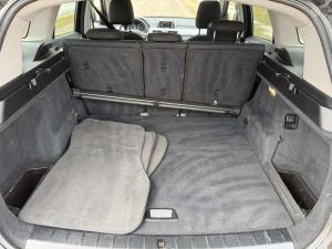 Black BMW X1 2017 in Vilkaviskis, with an engine capacity of 2.00 L and mileage of 212 thousand km for 12600 €, photo 19 on AUTOMOTO.COM.LV