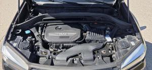 Black BMW X1 2017 in Vilnius, with an engine capacity of 1.50 L and mileage of 218 thousand km for 10950 €, photo 27 on AUTOMOTO.COM.LV