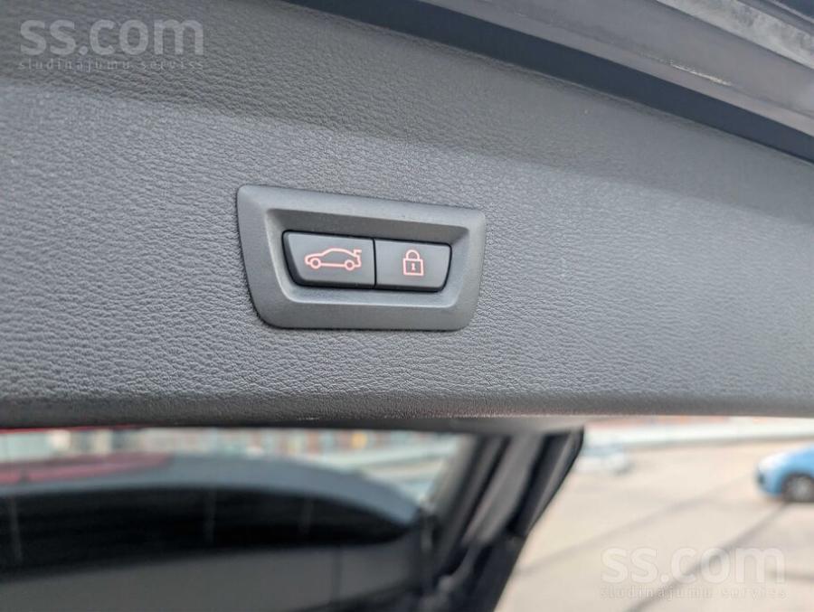 Melns BMW X1 2017 Rīga, ar dzinēja tilpumu 2.00 L un nobraukumu 213 tūkst. km par 15600 €, foto 17 vietnē AUTOMOTO.COM.LV