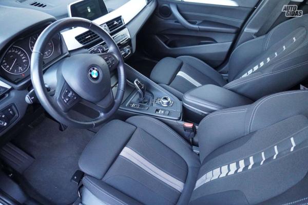 Melns BMW X1 2018 Kauņa, ar dzinēja tilpumu 1.50 L un nobraukumu 71 tūkst. km par 23420 €, foto 10 vietnē AUTOMOTO.COM.LV