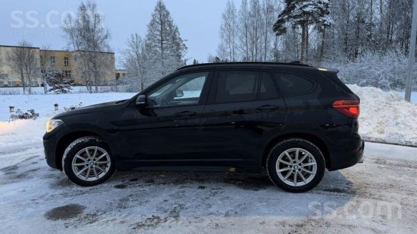 Black BMW X1 2018 in Riga, with an engine capacity of 2.00 L and mileage of 232 thousand km for 16000 €, photo 1 on AUTOMOTO.COM.LV