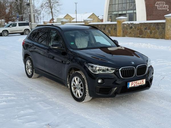 Melns BMW X1 2018 Vilkaviškis, ar dzinēja tilpumu 2.00 L un nobraukumu 194 tūkst. km par 13900 €, foto 2 vietnē AUTOMOTO.COM.LV
