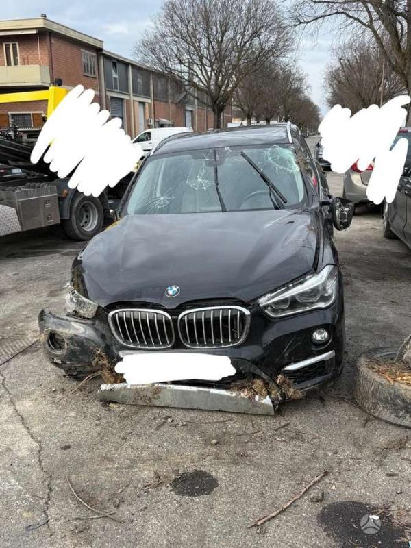 Black BMW X1 2018 in Panevezys, with an engine capacity of 2.00 L and mileage of 160 thousand km for 5500 €, photo 1 on AUTOMOTO.COM.LV