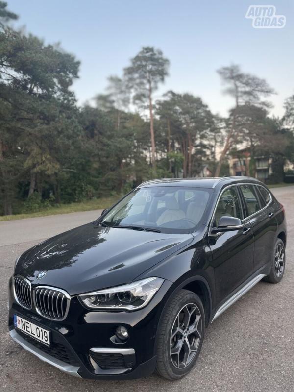 Melns BMW X1 2018 Kauņa, ar dzinēja tilpumu 2.00 L un nobraukumu 137 tūkst. km par 12000 €, foto 1 vietnē AUTOMOTO.COM.LV