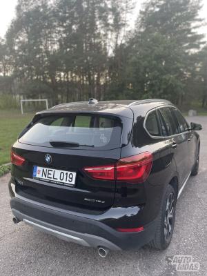 Black BMW X1 2018 in Kaunas, with an engine capacity of 2.00 L and mileage of 137 thousand km for 12000 €, photo 6 on AUTOMOTO.COM.LV