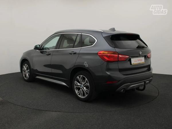 Black BMW X1 2018 in Vilnius, with an engine capacity of 2.00 L and mileage of 154 thousand km for 16999 €, photo 7 on AUTOMOTO.COM.LV