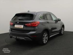 Black BMW X1 2018 in Vilnius, with an engine capacity of 2.00 L and mileage of 154 thousand km for 16999 €, photo 9 on AUTOMOTO.COM.LV