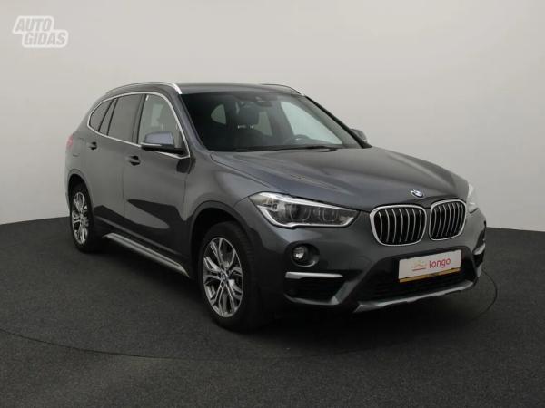 Black BMW X1 2018 in Vilnius, with an engine capacity of 2.00 L and mileage of 154 thousand km for 16999 €, photo 10 on AUTOMOTO.COM.LV