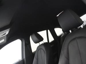 Black BMW X1 2018 in Vilnius, with an engine capacity of 2.00 L and mileage of 154 thousand km for 16999 €, photo 33 on AUTOMOTO.COM.LV
